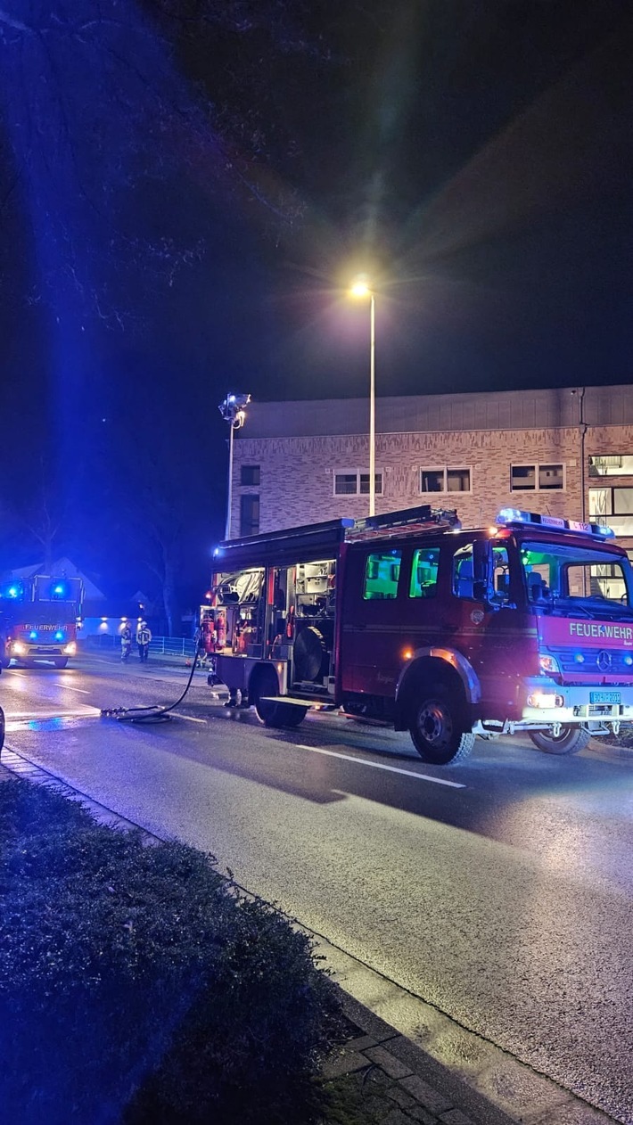 Bocholt.de | FW Bocholt: Unclear smoke development in the attic of ...